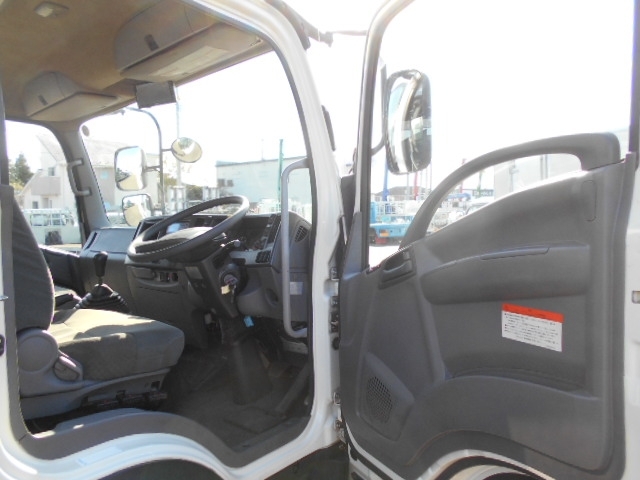 [PG付冷蔵冷凍車] H28 フォワード 東プレ製 -30℃設定 格納PG付 積載3t 走行37.3万km | 株式会社東洋車輌