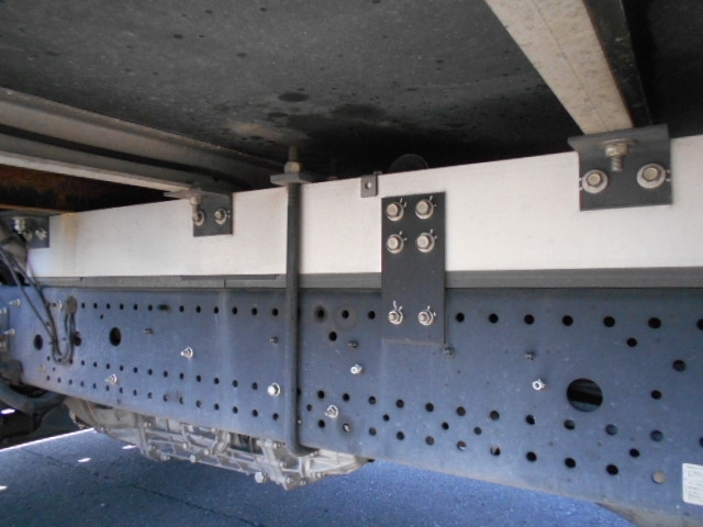 [PG付冷蔵冷凍車] H28 フォワード 東プレ製 -30℃設定 格納PG付 積載3t 走行37.3万km | 株式会社東洋車輌