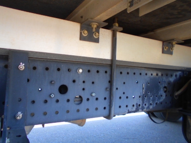 [PG付冷蔵冷凍車] H28 フォワード 東プレ製 -30℃設定 格納PG付 積載3t 走行34.6万km バックモニター | 株式会社東洋車輌