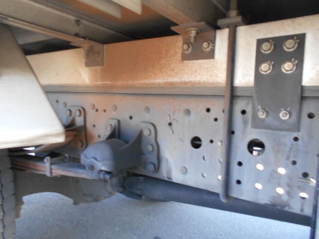 [PG付冷蔵冷凍車] H28 フォワード 東プレ製 -30℃設定 格納PG付 積載3t バックモニター 走行39.5万㎞ | 株式会社東洋車輌